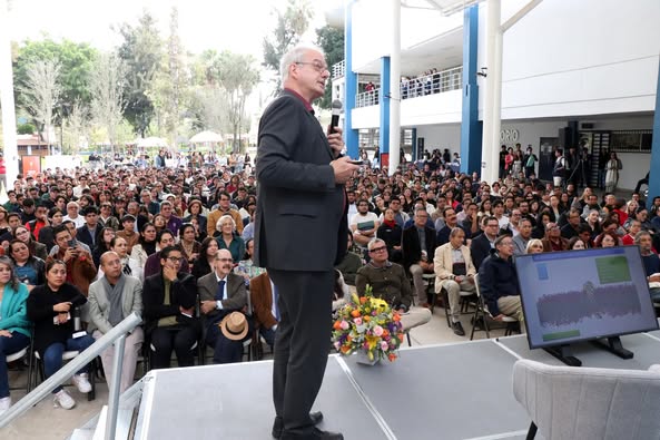 CUCEI recibe al Premio Nobel para hablar sobre el futuro de la química ...