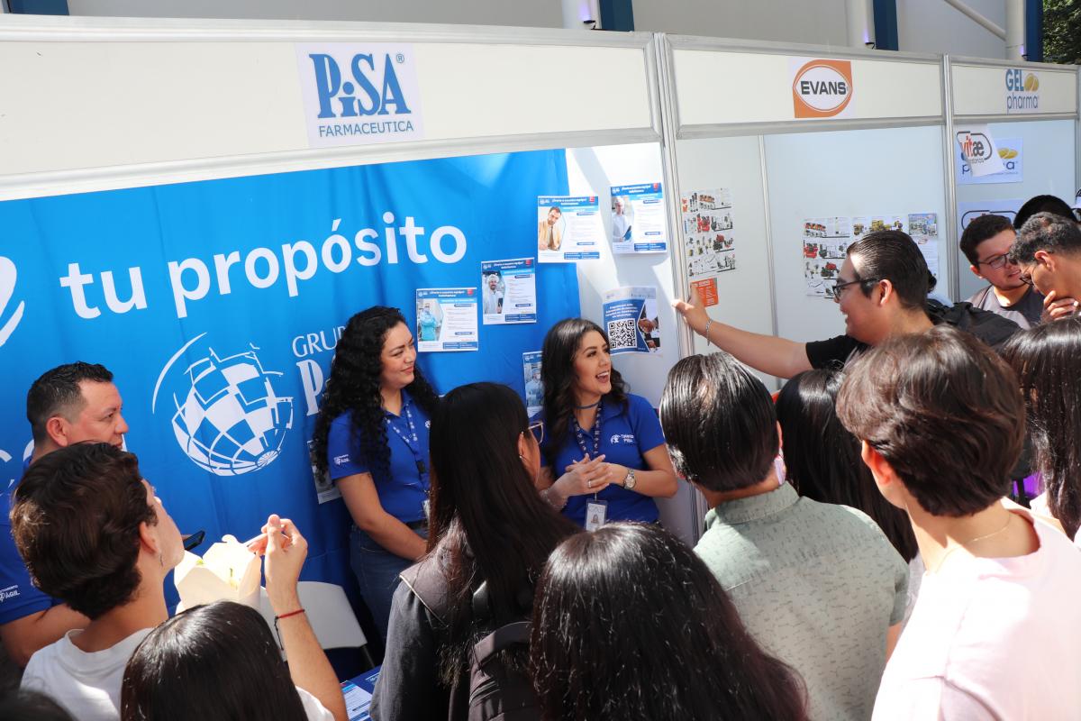 Innovación y Oportunidades en la Feria del Empleo CUCEI 2024 | Centro ...