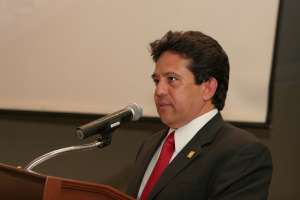 Rector de CUCEI, rinde su II Informe de Actividades | Centro ...